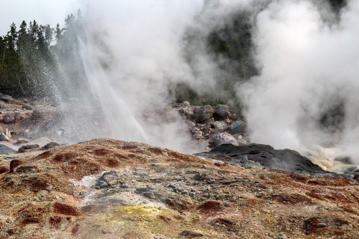 Fire & Brimstone – Birds of the Air