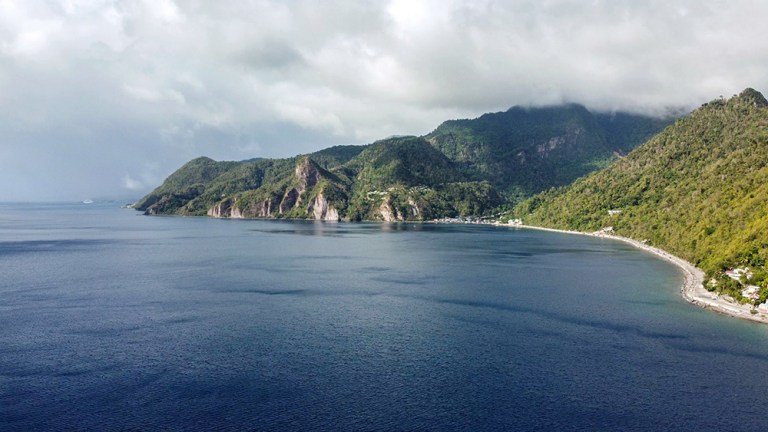 Volcanic Free Dive – Birds of the Air