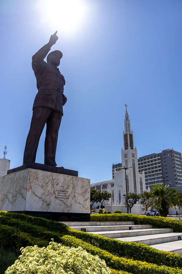 Meandering Through Maputo